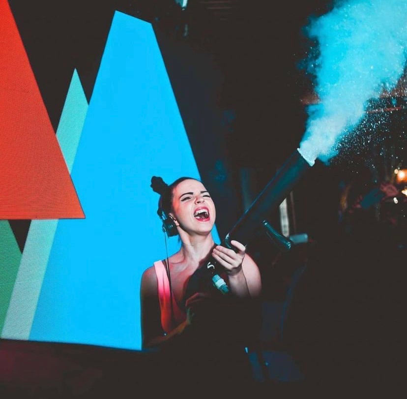 Opa! Bar & Cafe | Discover Nightlife Around You