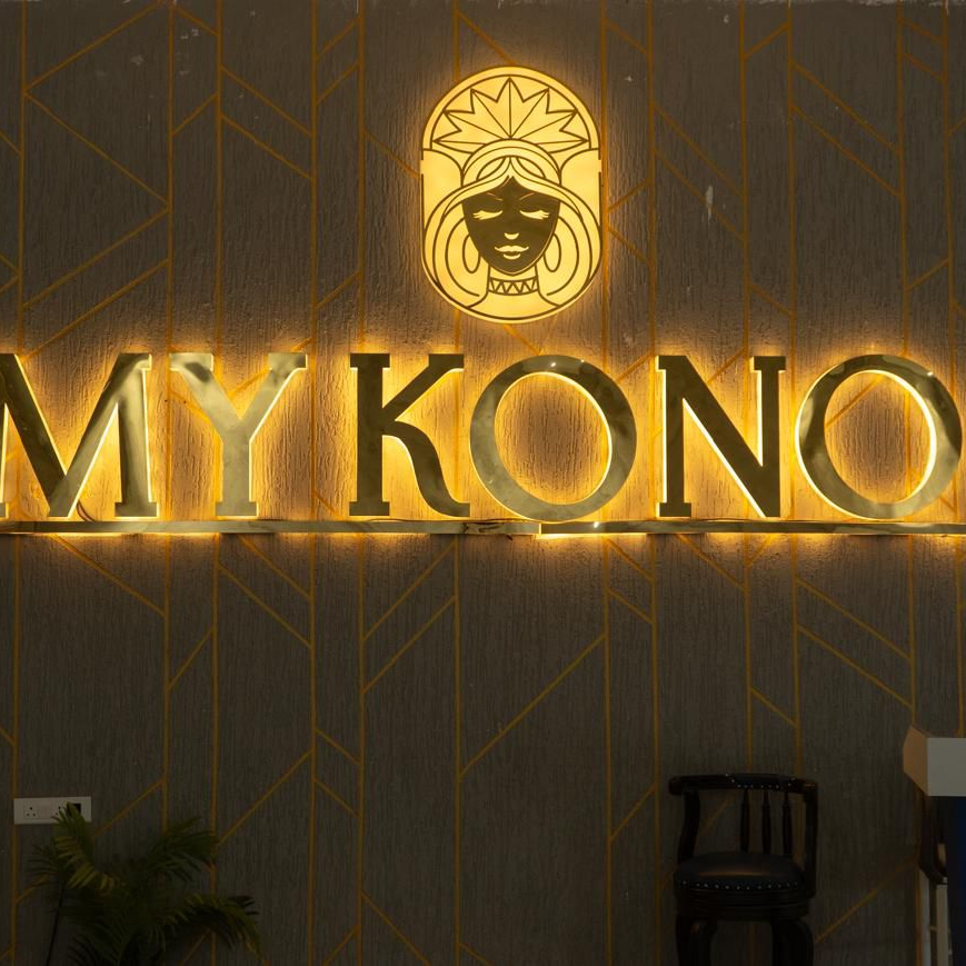 MYKONOS CAFE & ROOFTOP LOUNGE